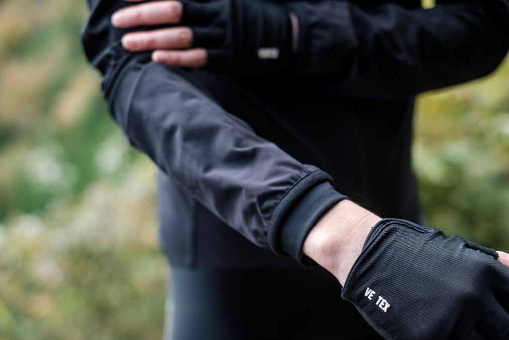 暖かさと軽やかさと。VERTEX LONDON「Essenceウィンドジャケット」レビュー - LOVE CYCLIST – ラブサイクリスト