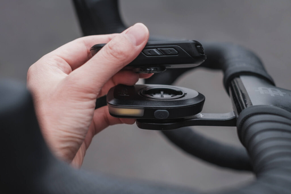 「fabric Lumaray V2」レビュー：縁の下のちょうど便利なフロントライト。 - LOVE CYCLIST – ラブサイクリスト