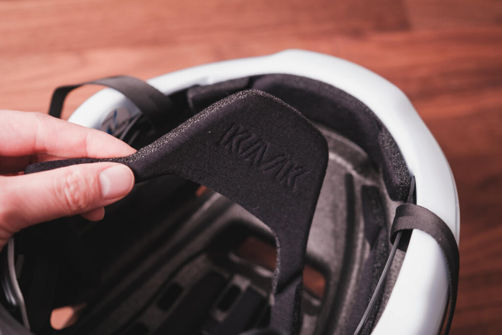 KASK Wasabiレビュー：雪のように美しい、冬用エアロヘルメット。 - LOVE CYCLIST – ラブサイクリスト