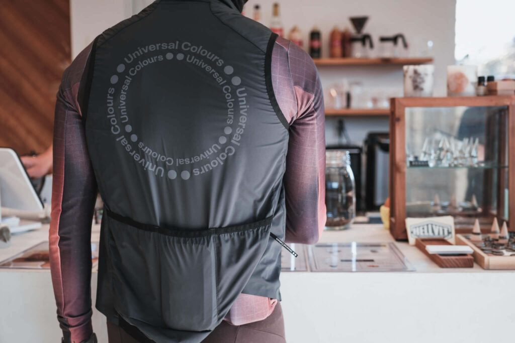 Universal Colours：深い色彩と、色褪せない普遍性の秋冬ウェア。 - LOVE CYCLIST – ラブサイクリスト