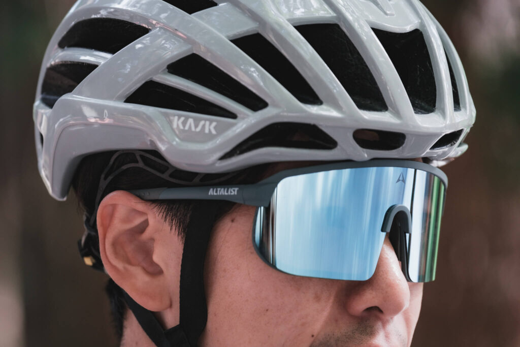 ALTALIST新色登場。目元をトレンドカラーにさらりとアップデートする。 - LOVE CYCLIST – ラブサイクリスト
