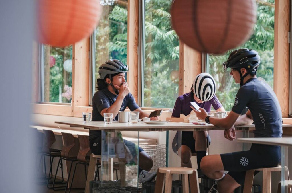 KPLUS新作『AURA』撮影レポート：アスピレーショナルなビジュアル表現。 - LOVE CYCLIST – ラブサイクリスト