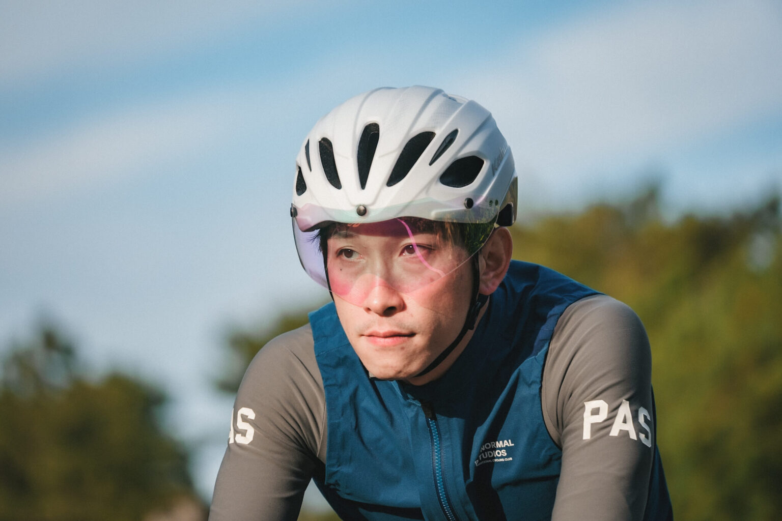 Kabuto『REZZA-3』：ファーストヘルメットに最適な、ロングセラーの進化型。 - LOVE CYCLIST – ラブサイクリスト